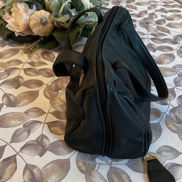 Toni | Bags | Vintage Classic Black Leather Toni Satchel Bag With ...